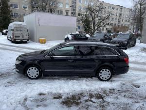 Black Skoda SuperB 2012 in Vilnius, with an engine capacity of 1.97 L and mileage of 180 thousand km for 3950 €, photo 3 on AUTOMOTO.COM.LV