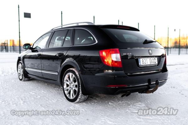 Black Skoda SuperB 2012 in Tallinn, with an engine capacity of 2.00 L and mileage of 319 thousand km for 5990 €, photo 2 on AUTOMOTO.COM.LV