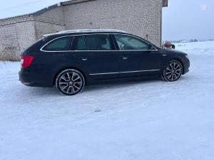 Melns Skoda SuperB 2012 Širvintos, ar dzinēja tilpumu 1.97 L un nobraukumu 388 tūkst. km par 3550 €, foto 3 vietnē AUTOMOTO.COM.LV