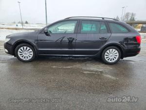 Black Skoda SuperB 2012 in Tallinn, with an engine capacity of 1.40 L and mileage of 123 thousand km for 7300 €, photo 6 on AUTOMOTO.COM.LV
