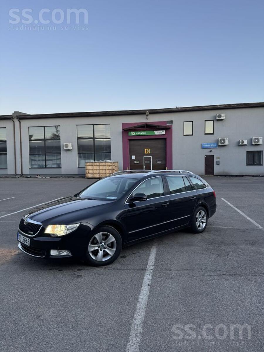 Black Skoda SuperB 2012 in Riga, with an engine capacity of 1.60 L and mileage of 241 thousand km for 5700 €, photo 2 on AUTOMOTO.COM.LV