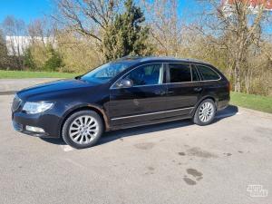 Black Skoda SuperB 2012 in Panevezys, with an engine capacity of 2.00 L and mileage of 400 thousand km for 2800 €, photo 3 on AUTOMOTO.COM.LV