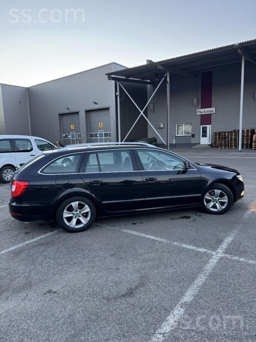 Melns Skoda SuperB 2012 Rīga, ar dzinēja tilpumu 1.60 L un nobraukumu 242 tūkst. km par 5000 €, foto 6 vietnē AUTOMOTO.COM.LV
