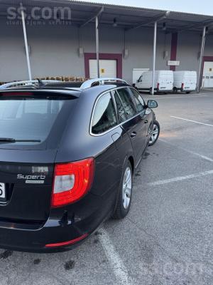 Melns Skoda SuperB 2012 Rīga, ar dzinēja tilpumu 1.60 L un nobraukumu 242 tūkst. km par 5000 €, foto 7 vietnē AUTOMOTO.COM.LV
