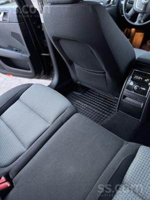 Melns Skoda SuperB 2012 Rīga, ar dzinēja tilpumu 1.60 L un nobraukumu 242 tūkst. km par 5000 €, foto 14 vietnē AUTOMOTO.COM.LV