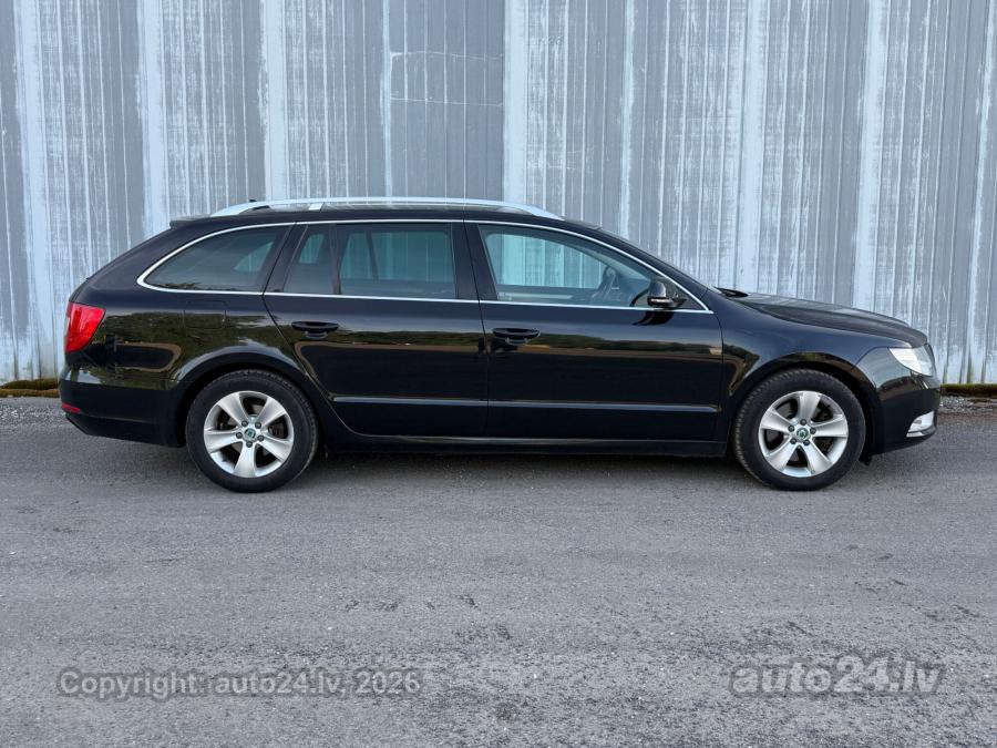 Black Skoda SuperB 2012 in Paide, with an engine capacity of 1.60 L and mileage of 230 thousand km for 6390 €, photo 7 on AUTOMOTO.COM.LV