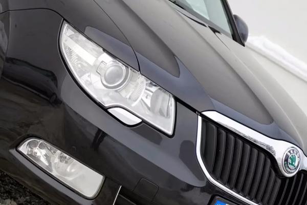Black Skoda SuperB 2012 in Riga, with an engine capacity of 2.00 L and mileage of 238 thousand km for 6500 €, photo 1 on AUTOMOTO.COM.LV