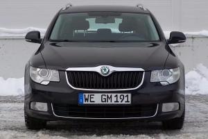 Black Skoda SuperB 2012 in Riga, with an engine capacity of 2.00 L and mileage of 238 thousand km for 6500 €, photo 4 on AUTOMOTO.COM.LV