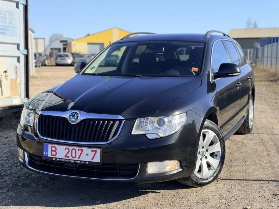 Melns Skoda SuperB 2012 Rīga, ar dzinēja tilpumu 2.00 L un nobraukumu 298 tūkst. km par 5995 €, foto 4 vietnē AUTOMOTO.COM.LV