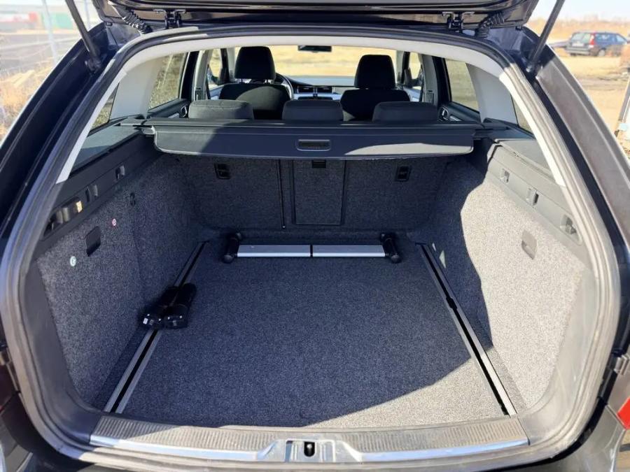Melns Skoda SuperB 2012 Rīga, ar dzinēja tilpumu 2.00 L un nobraukumu 298 tūkst. km par 5995 €, foto 6 vietnē AUTOMOTO.COM.LV