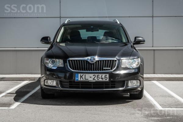 Melns Skoda SuperB 2012 Rīga, ar dzinēja tilpumu 1.60 L un nobraukumu 242 tūkst. km par 5250 €, foto 2 vietnē AUTOMOTO.COM.LV