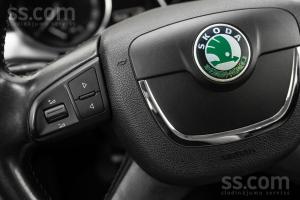 Black Skoda SuperB 2012 in Riga, with an engine capacity of 1.60 L and mileage of 242 thousand km for 5250 €, photo 15 on AUTOMOTO.COM.LV