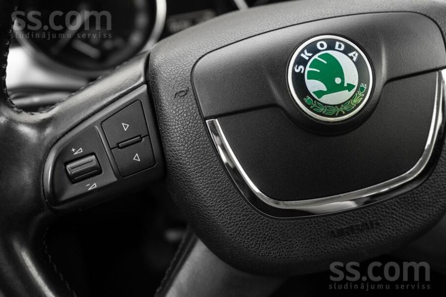 Black Skoda SuperB 2012 in Riga, with an engine capacity of 1.60 L and mileage of 242 thousand km for 5250 €, photo 15 on AUTOMOTO.COM.LV