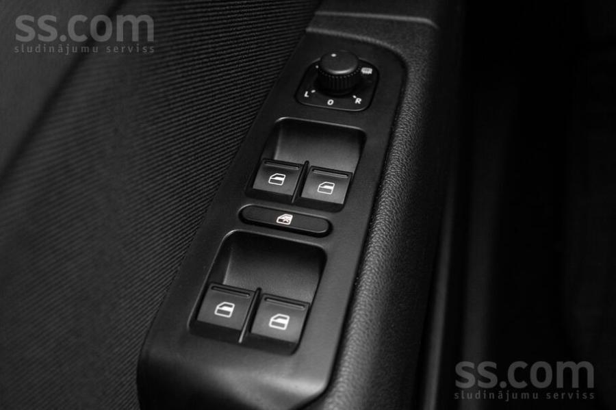 Black Skoda SuperB 2012 in Riga, with an engine capacity of 1.60 L and mileage of 242 thousand km for 5250 €, photo 24 on AUTOMOTO.COM.LV
