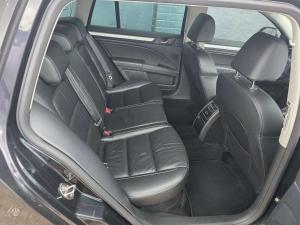 Melns Skoda SuperB 2012 Panevēža, ar dzinēja tilpumu 1.97 L un nobraukumu 341 tūkst. km par 4599 €, foto 24 vietnē AUTOMOTO.COM.LV