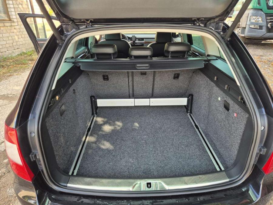 Black Skoda SuperB 2012 in Utena, with an engine capacity of 3.60 L and mileage of 257 thousand km for 4990 €, photo 22 on AUTOMOTO.COM.LV