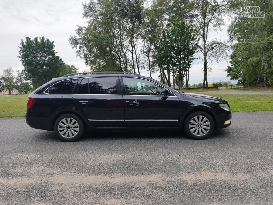 Melns Skoda SuperB 2012 Širvintos, ar dzinēja tilpumu 2.00 L un nobraukumu 404 tūkst. km par 3500 €, foto 5 vietnē AUTOMOTO.COM.LV