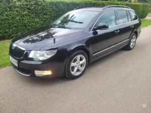Black Skoda SuperB 2012 in Vilkaviskis, with an engine capacity of 2.00 L and mileage of 312 thousand km for 4499 €, photo 3 on AUTOMOTO.COM.LV
