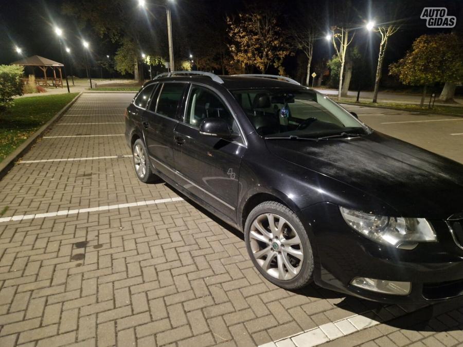 Black Skoda SuperB 2012 in Vilkaviskis, with an engine capacity of 2.00 L and mileage of 434 thousand km for 3600 €, photo 4 on AUTOMOTO.COM.LV