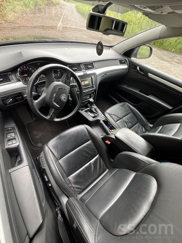 Melns Skoda SuperB 2013 Rīga, ar dzinēja tilpumu 2.00 L un nobraukumu 0 tūkst. km par 15500 €, foto 7 vietnē AUTOMOTO.COM.LV