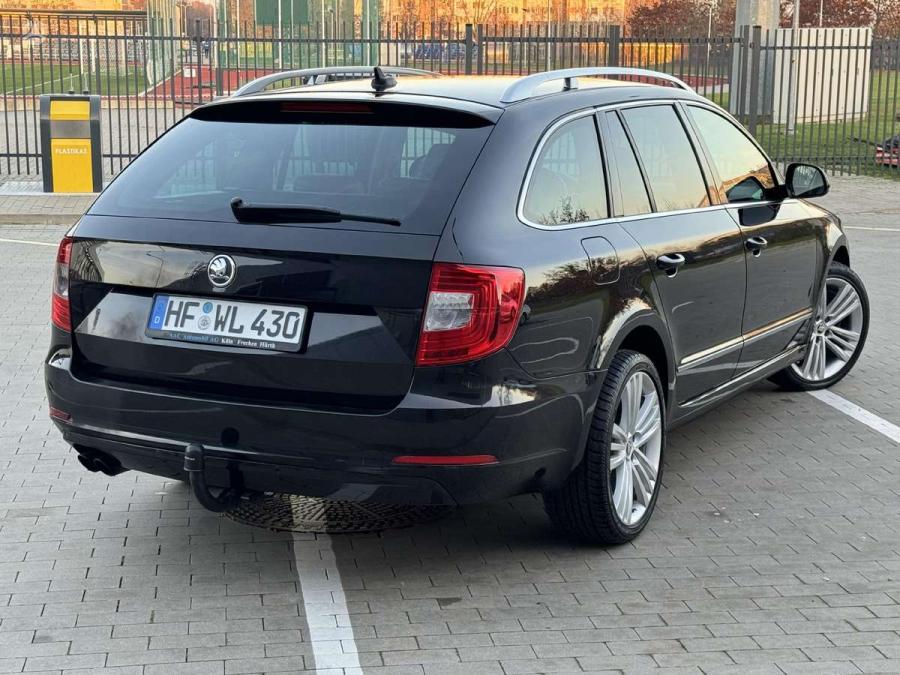 Black Skoda SuperB 2013 in Jonava, with an engine capacity of 1.97 L and mileage of 299 thousand km for 7500 €, photo 9 on AUTOMOTO.COM.LV