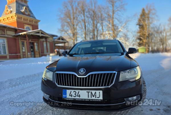 Black Skoda SuperB 2013 in Haapsalu, with an engine capacity of 2.00 L and mileage of 326 thousand km for 7000 €, photo 2 on AUTOMOTO.COM.LV