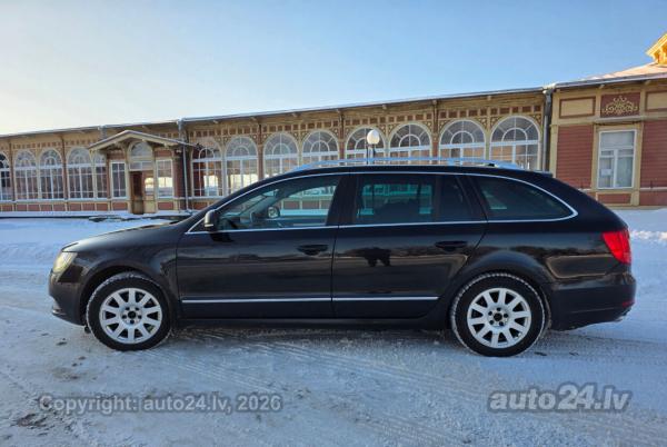 Black Skoda SuperB 2013 in Haapsalu, with an engine capacity of 2.00 L and mileage of 326 thousand km for 7000 €, photo 4 on AUTOMOTO.COM.LV