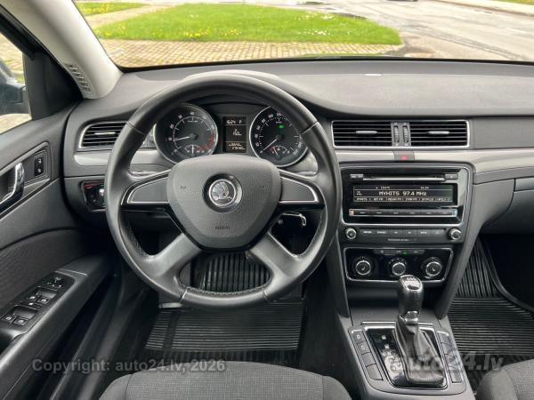 Black Skoda SuperB 2013 in Paide, with an engine capacity of 1.80 L and mileage of 275 thousand km for 4999 €, photo 9 on AUTOMOTO.COM.LV