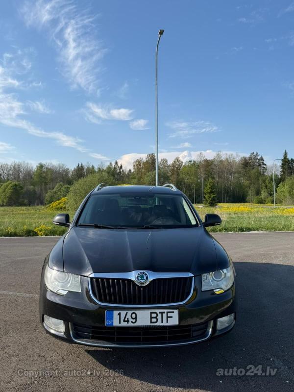 Black Skoda SuperB 2013 in Rapla, with an engine capacity of 2.00 L and mileage of 327 thousand km for 6800 €, photo 2 on AUTOMOTO.COM.LV