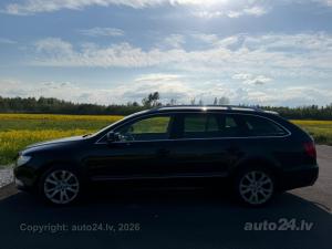 Black Skoda SuperB 2013 in Rapla, with an engine capacity of 2.00 L and mileage of 327 thousand km for 6800 €, photo 4 on AUTOMOTO.COM.LV