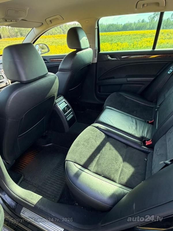 Black Skoda SuperB 2013 in Rapla, with an engine capacity of 2.00 L and mileage of 327 thousand km for 6800 €, photo 8 on AUTOMOTO.COM.LV