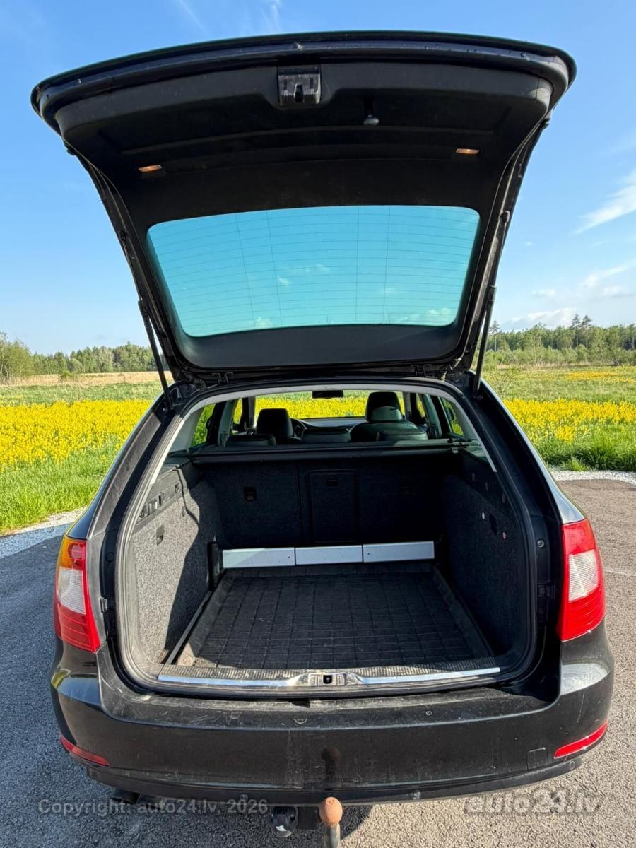 Black Skoda SuperB 2013 in Rapla, with an engine capacity of 2.00 L and mileage of 327 thousand km for 6800 €, photo 10 on AUTOMOTO.COM.LV