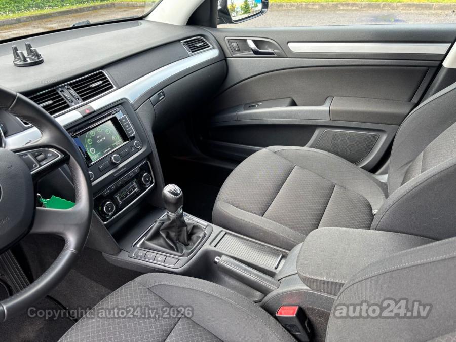 Melns Skoda SuperB 2013 Paide, ar dzinēja tilpumu 1.60 L un nobraukumu 201 tūkst. km par 7490 €, foto 13 vietnē AUTOMOTO.COM.LV