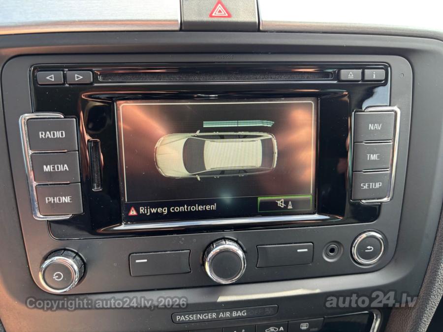 Melns Skoda SuperB 2013 Paide, ar dzinēja tilpumu 1.60 L un nobraukumu 201 tūkst. km par 7490 €, foto 20 vietnē AUTOMOTO.COM.LV