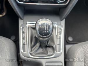 Melns Skoda SuperB 2013 Paide, ar dzinēja tilpumu 1.60 L un nobraukumu 201 tūkst. km par 7490 €, foto 22 vietnē AUTOMOTO.COM.LV