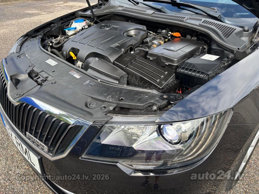 Melns Skoda SuperB 2013 Paide, ar dzinēja tilpumu 1.60 L un nobraukumu 201 tūkst. km par 7490 €, foto 27 vietnē AUTOMOTO.COM.LV