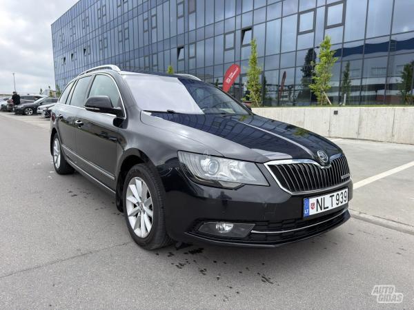 Black Skoda SuperB 2013 in Panevezys, with an engine capacity of 1.60 L and mileage of 331 thousand km for 5850 €, photo 1 on AUTOMOTO.COM.LV