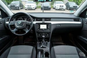 Black Skoda SuperB 2013 in Marijampole, with an engine capacity of 2.00 L and mileage of 280 thousand km for 6250 €, photo 16 on AUTOMOTO.COM.LV