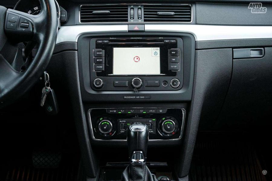 Black Skoda SuperB 2013 in Marijampole, with an engine capacity of 2.00 L and mileage of 280 thousand km for 6250 €, photo 18 on AUTOMOTO.COM.LV