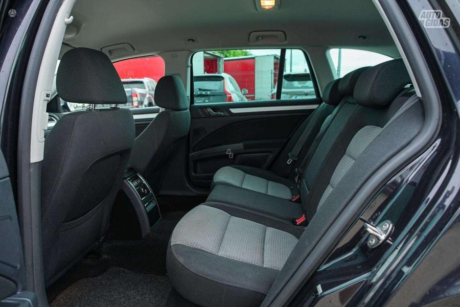 Black Skoda SuperB 2013 in Marijampole, with an engine capacity of 2.00 L and mileage of 280 thousand km for 6250 €, photo 30 on AUTOMOTO.COM.LV