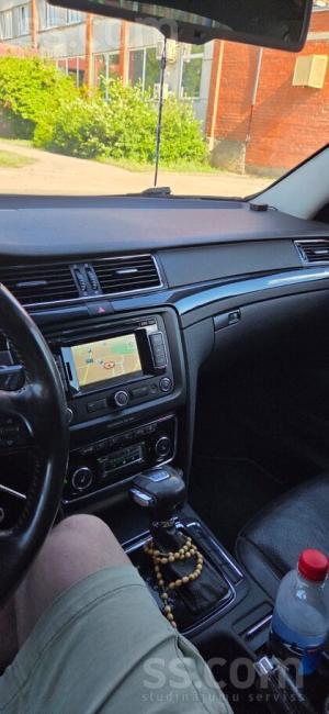 Melns Skoda SuperB 2013 Dobele, ar dzinēja tilpumu 2.00 L un nobraukumu 341 tūkst. km par 4700 €, foto 3 vietnē AUTOMOTO.COM.LV