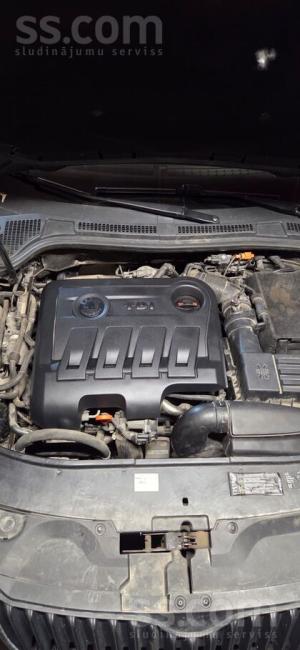 Melns Skoda SuperB 2013 Dobele, ar dzinēja tilpumu 2.00 L un nobraukumu 341 tūkst. km par 4700 €, foto 4 vietnē AUTOMOTO.COM.LV