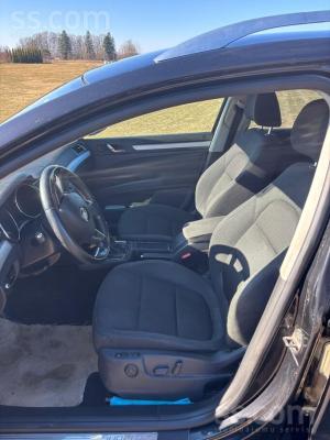 Melns Skoda SuperB 2013 Bauska, ar dzinēja tilpumu 2.00 L un nobraukumu 370 tūkst. km par 5200 €, foto 8 vietnē AUTOMOTO.COM.LV