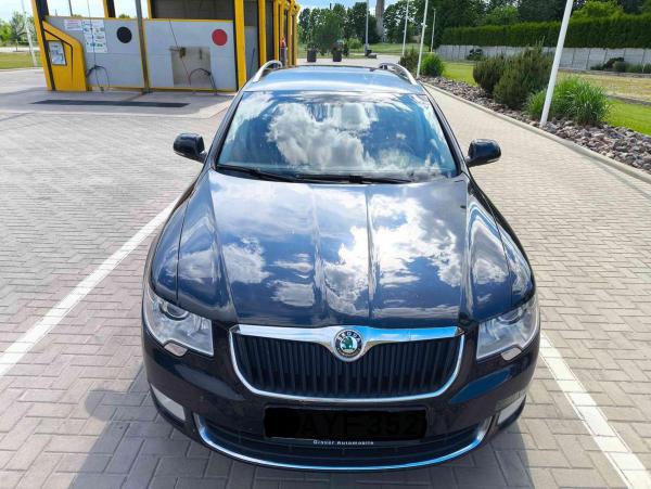 Melns Skoda SuperB 2013 Jurbarkas, ar dzinēja tilpumu 1.97 L un nobraukumu 404 tūkst. km par 3700 €, foto 2 vietnē AUTOMOTO.COM.LV