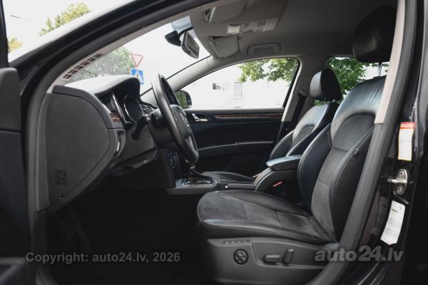 Black Skoda SuperB 2013 in Tartu, with an engine capacity of 2.00 L and mileage of 378 thousand km for 5250 €, photo 9 on AUTOMOTO.COM.LV