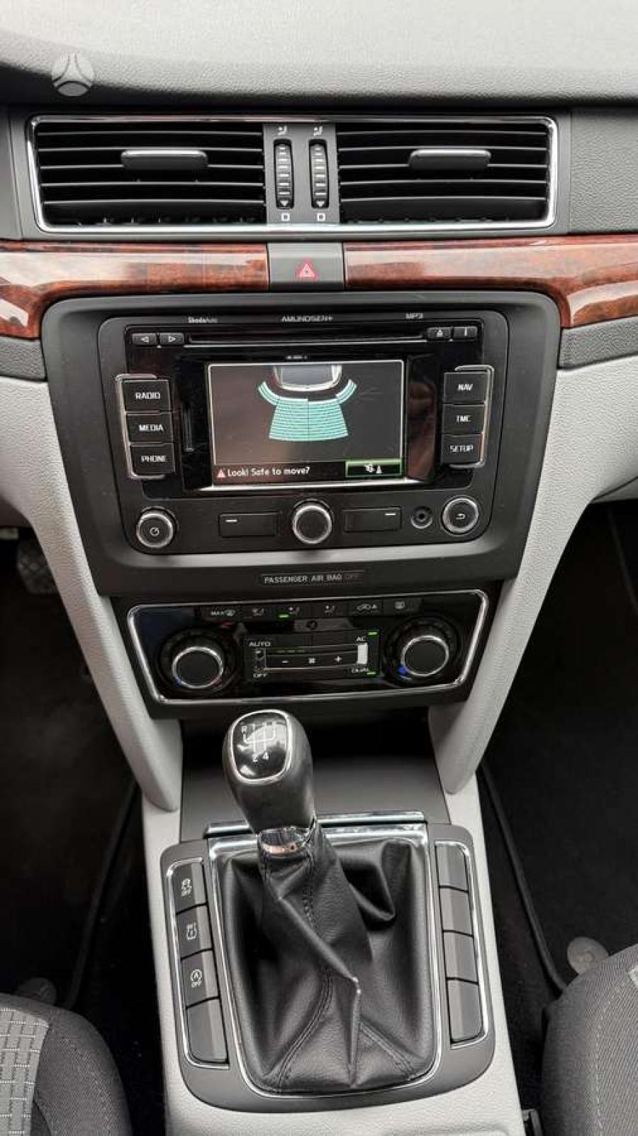 Черный Шкода Суперб 2013 в Каунас, объемом двигателя 1.60 л и пробегом 272 тыс. км за 5200 €, фото 18 на AUTOMOTO.COM.LV