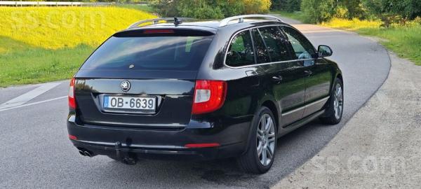 Melns Skoda SuperB 2013 Jēkabpils, ar dzinēja tilpumu 2.00 L un nobraukumu 352 tūkst. km par 6000 €, foto 5 vietnē AUTOMOTO.COM.LV