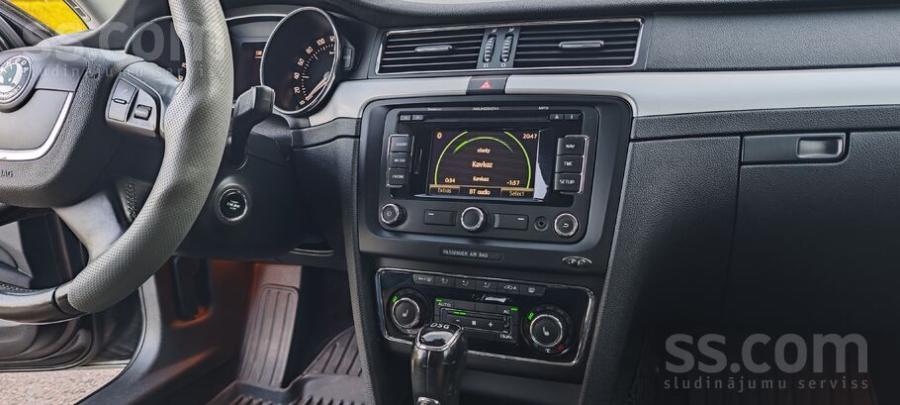 Melns Skoda SuperB 2013 Jēkabpils, ar dzinēja tilpumu 2.00 L un nobraukumu 352 tūkst. km par 6000 €, foto 12 vietnē AUTOMOTO.COM.LV