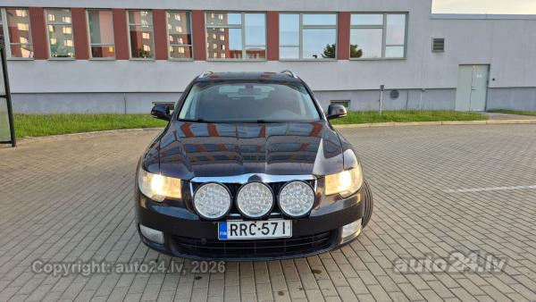 Black Skoda SuperB 2013 in Tartu, with an engine capacity of 2.00 L and mileage of 271 thousand km for 4999 €, photo 2 on AUTOMOTO.COM.LV