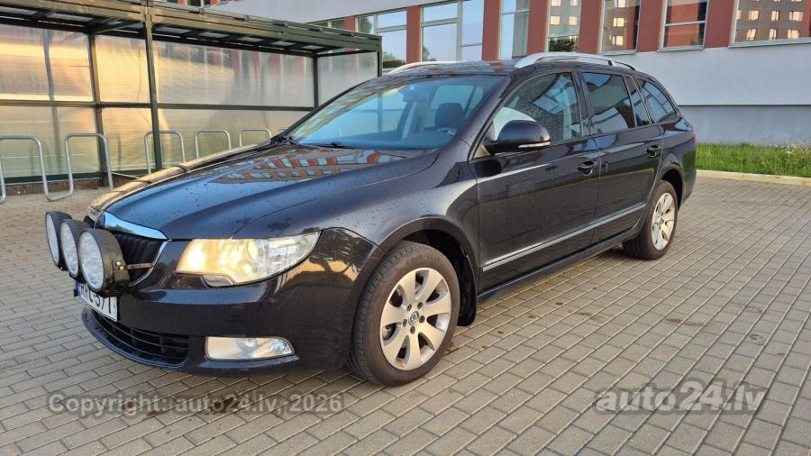 Black Skoda SuperB 2013 in Tartu, with an engine capacity of 2.00 L and mileage of 271 thousand km for 4999 €, photo 6 on AUTOMOTO.COM.LV